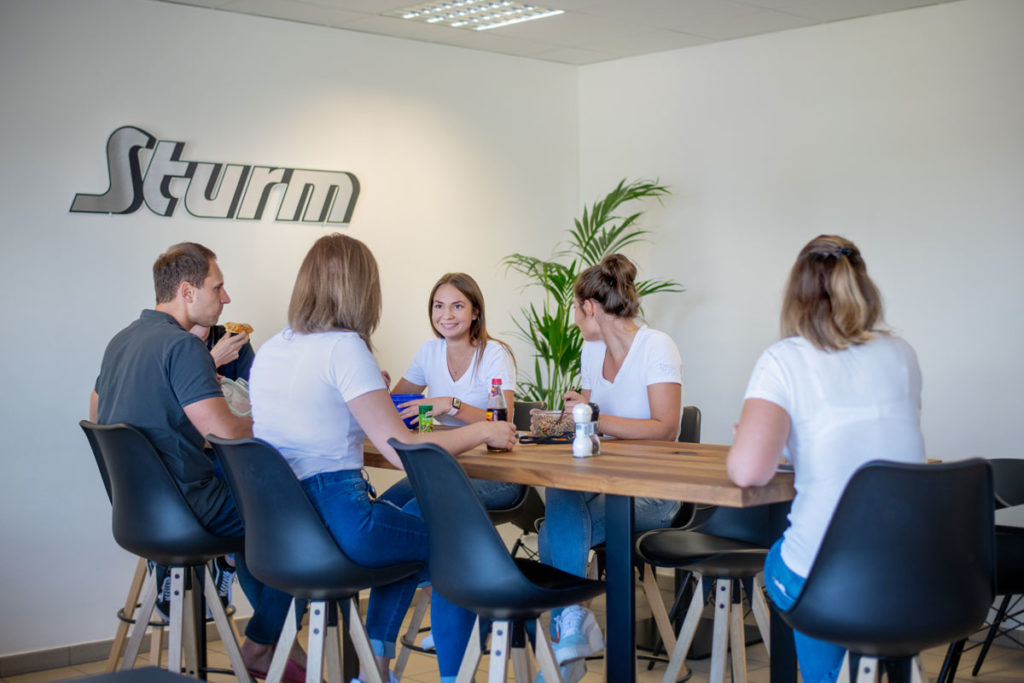 Fördertechnik am neuen Standort – Sturm-Gruppe